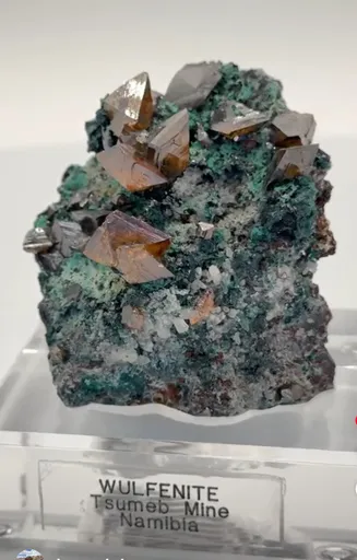 Wulfenite from Namibia, Oshikoto Region, Tsumeb - Tsumeb, Oshikoto ...